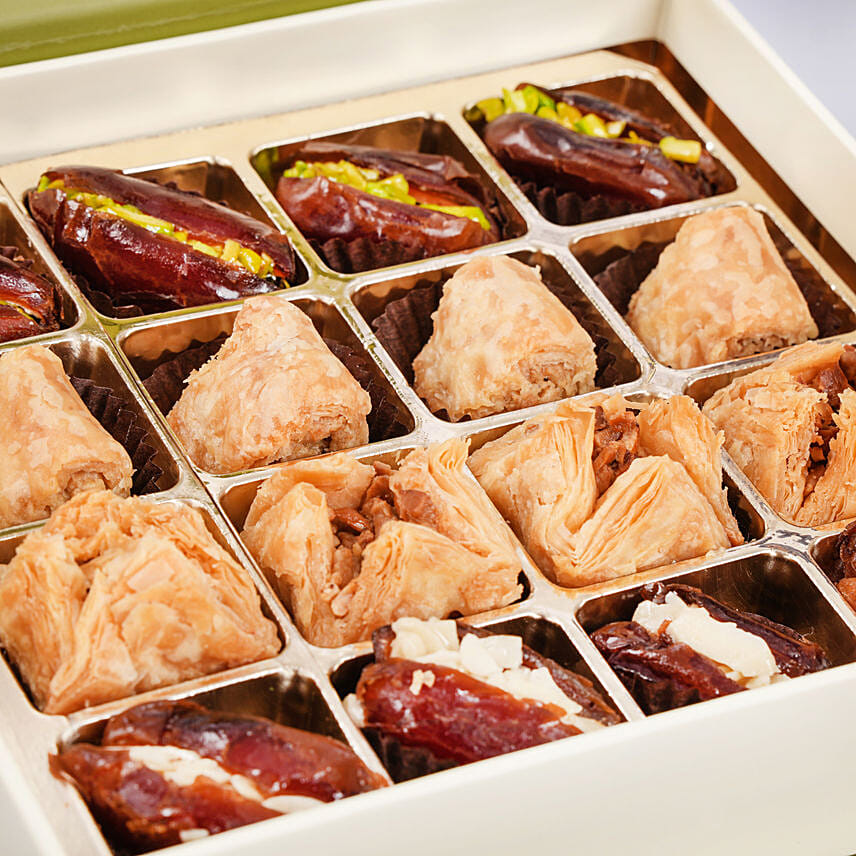 Online Filled Dates and Baklava Small Box Gift Delivery in UAE - FNP
